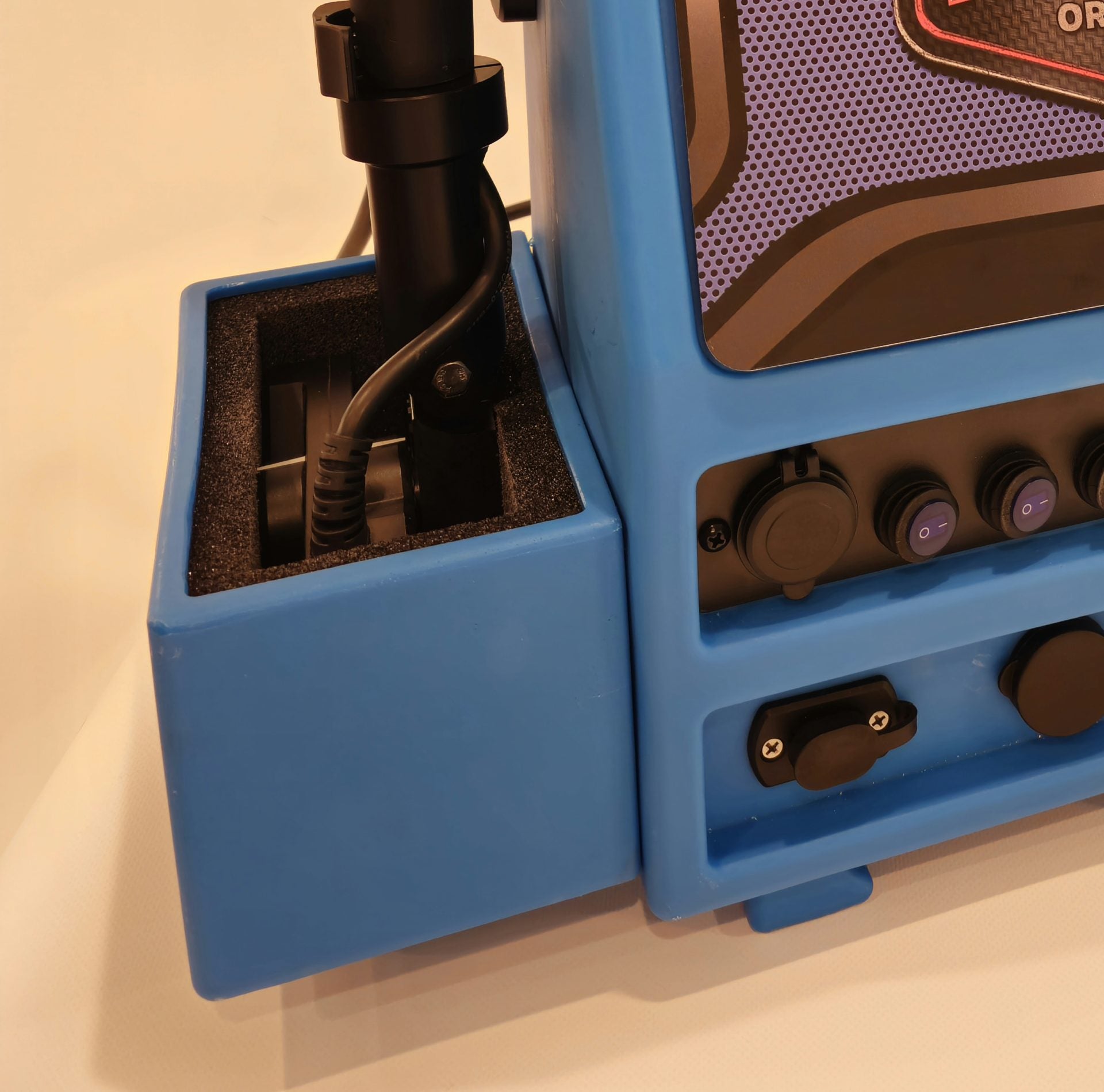 Fish Armor Pro Extreme Transducer Protector Box – Dewey Catchem & How